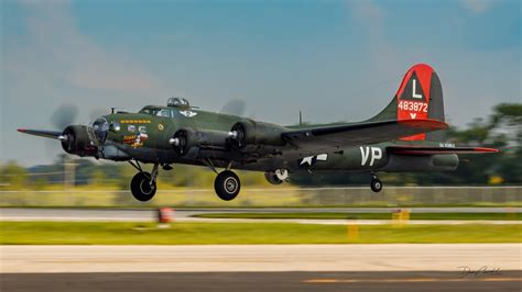 In Memory Of B 17 Flying Fortress Texas Raiders And Crew Youtube