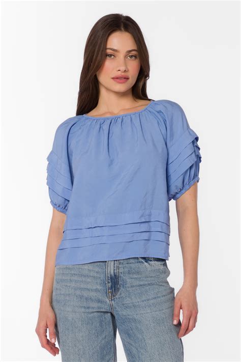 Tashia Peri Sky Top Velvet Heart Clothing