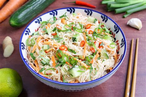 Rice Noodles Vermicelli Noodle Salad With Rainbow Veggies Rainbow
