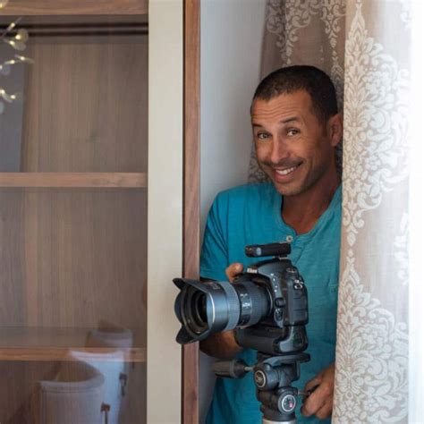 צילום מוצרים מקצועי צלם מסחרי צילום פרסום אביב קורט צלם מקצועי