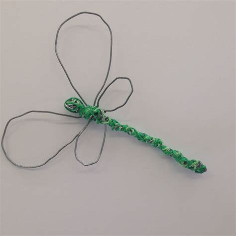 Wire Dragonfly Sculpture For Y5 Art Class