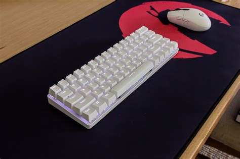 Why We Opt For A Compact Mechanical Keyboard Minimal Desk Setups