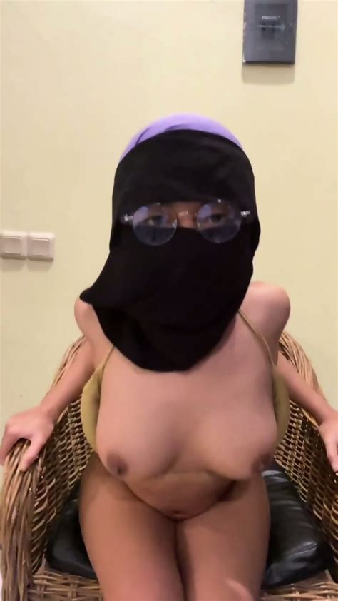 Vicolletta Hijab Kuning Sex Eporner