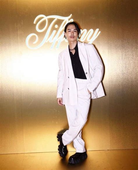 ★ 今市隆二、笑顔と白いジャケットで圧巻オーラを放つ！！★ 三代目jsb今市隆二diary Book