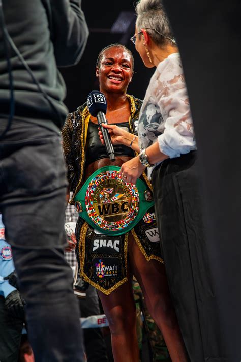 The Gwoat Claressa Shields Makes Boxing History In Front Of Hometown