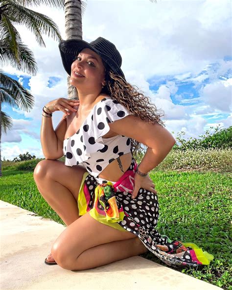 Tatianas Feet