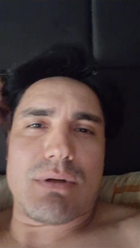 Amigo Venezolano Cagando