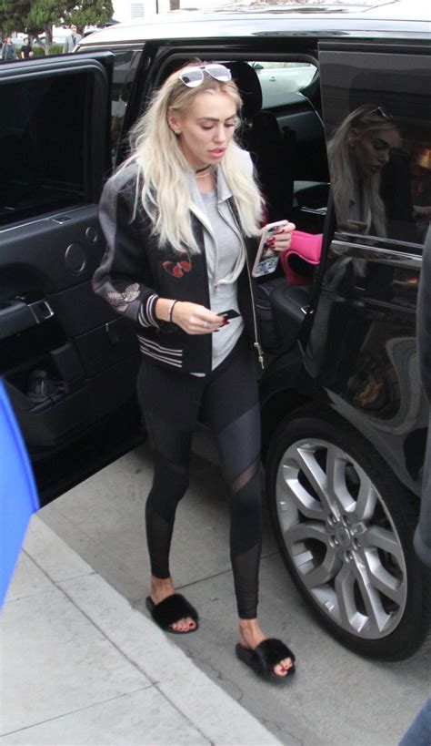 Petra Stunt Out For Shopping In Beverly Hills