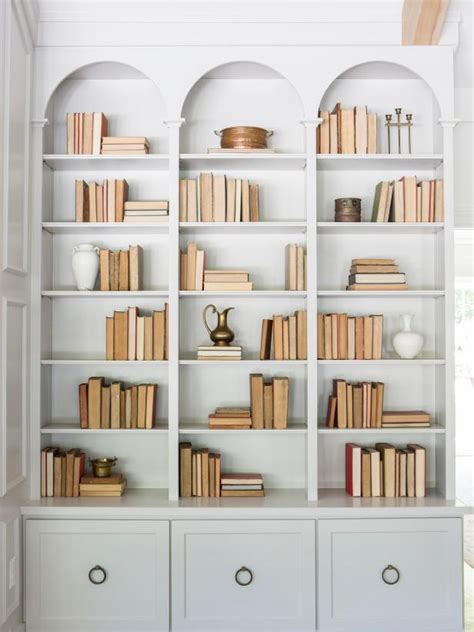 20 Built In Bookshelf Styling Tips Hgtv