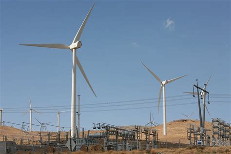 Sce Makes Major Substation Upgrades Tandd World