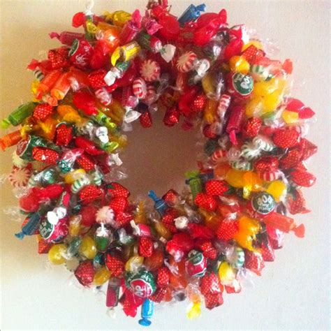 Candy Wreath With Gold Netting And 5 7lbs Of Candy