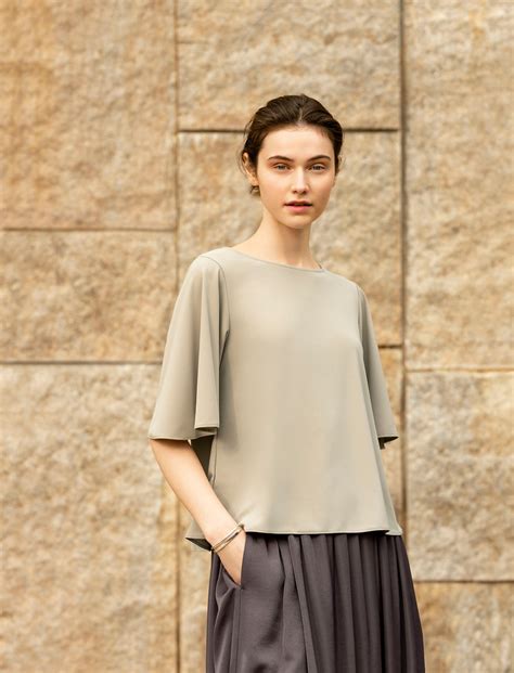 3 Ways To Wear Uniqlos Soft And Elegant Lifewear Essentials T Shirt