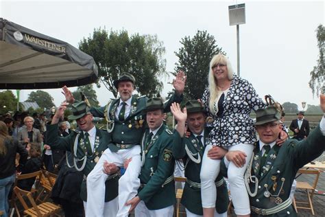 Robert Westermann Regiert Die Schützen Die Glocke