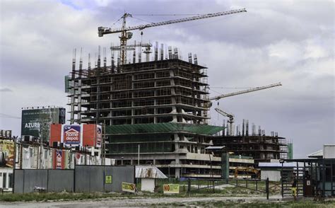 Scm Tower Cranes Trucks Cranesnl