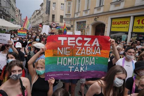 Związek Miast Polskich Broni Miast W Sporze O Strefy Wolne Od Lgbt