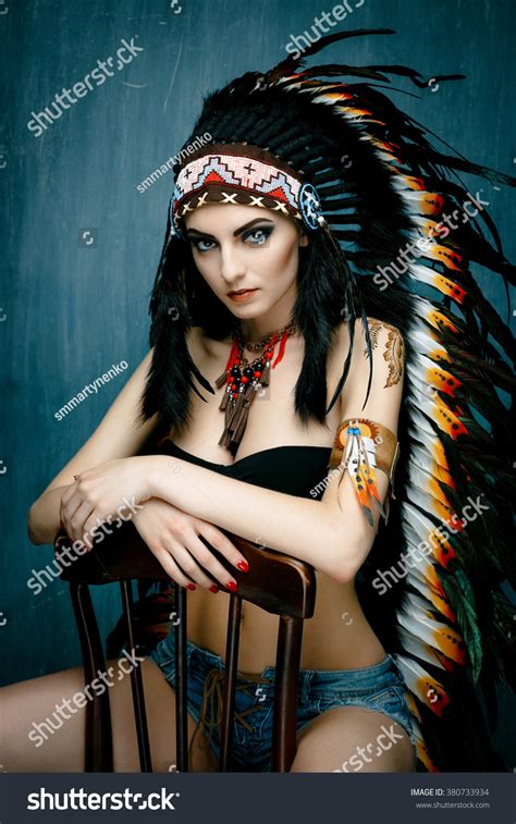 Native Americans Models Women