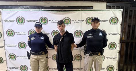 Español Que Se Escapó De Una Cárcel En África Y Tenía Circular Roja De