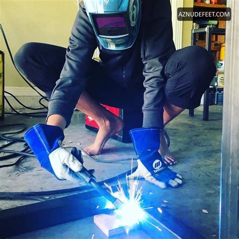 Colleen Coco Smith Feet Aznudefeet