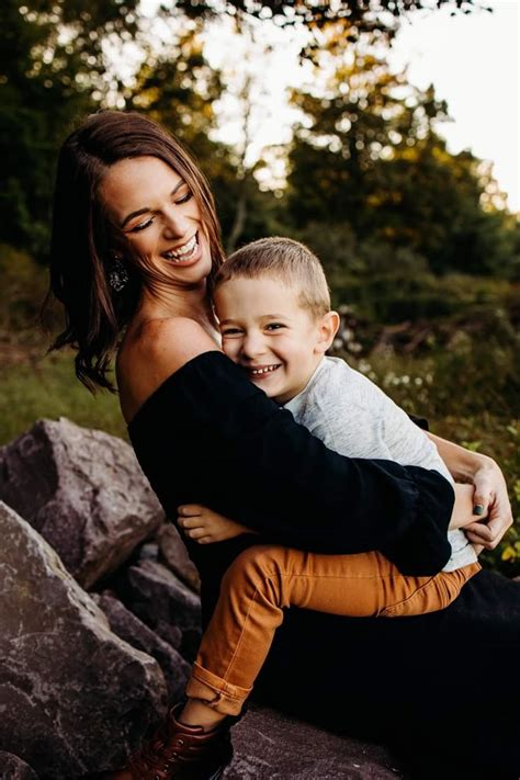 Pin By Jenn Cascairo On Mother Son Photos Mommy And Me Photo Shoot