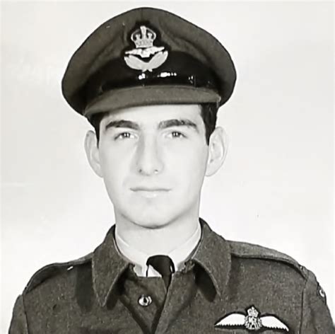 30071944 440 City Of Ottawa Squadron Rcaf Typhoon Ib Mn793 Fg Off