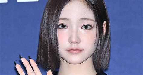 키키 지유 러블리하게 인사 포토엔hd