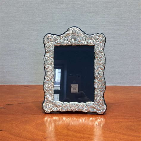 Silver Rectangular Arch Top Fancy Photo Frame