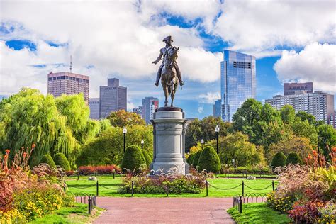 Boston Public Garden Visit The First Public Botanical Garden In
