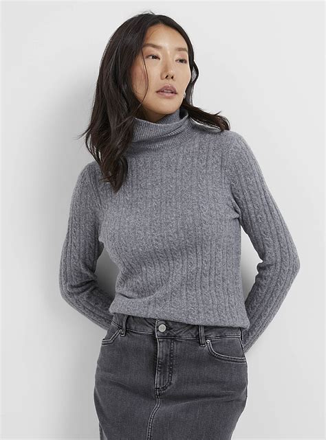 Womens Turtlenecks And Mock Necks Simons Canada