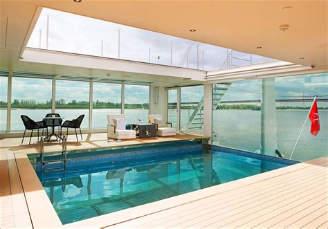 Emerald Dawn Imagine Cruising