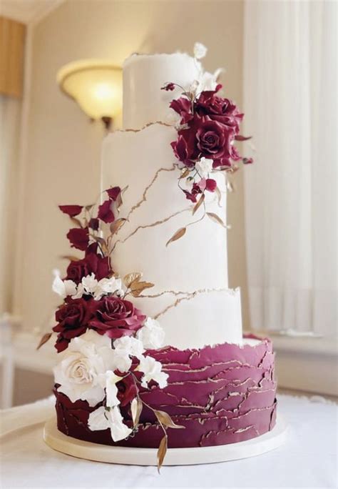 45 Burgundy And White Wedding Decor Ideas Weddingomania