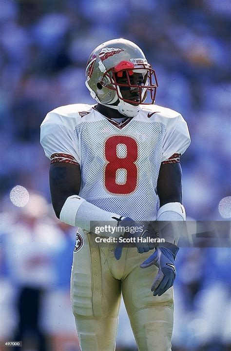 Clevan Thomas Of The Florida State Seminoles Walks On The Field News