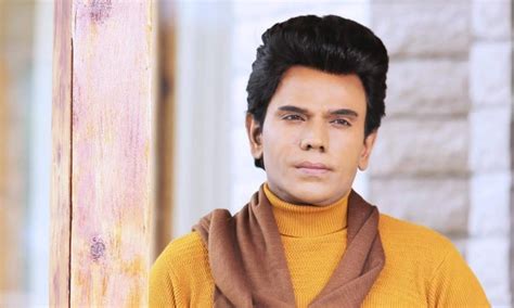 Saravanan Arul Legend Saravana Networth Wife Wiki Biography Age Cinesettai