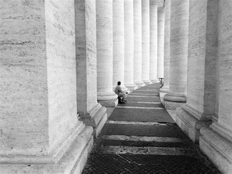 Premium Photo Passageway Amidst Columns