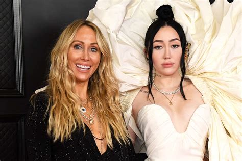 Tish Cyrus Reveals Daughter Noah Lives ‘so Close To Her After Reported Rift