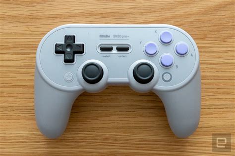 8bitdos Sn30 Pro Is A Near Perfect Switch Controller Engadget