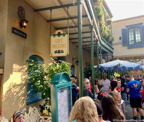 News Heres When Disneyland Dining Reservations Will Be Available