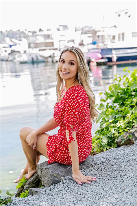 Senior Portrait Photography Seattle Issaquah Bellevue Washington