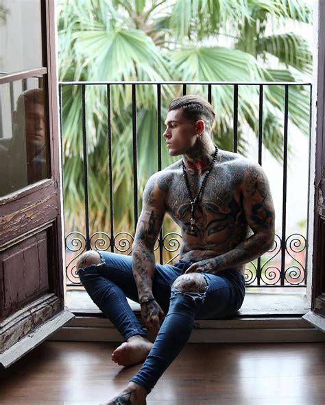 Stephen James Hendrys Feet
