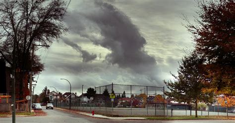 Homeless In Vancouver War Like Clouds Gather Over Edith Cavell Elementary Georgia Straight