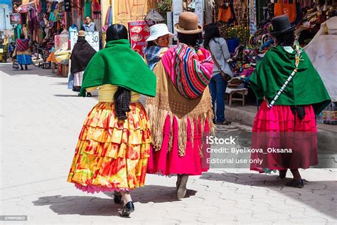 Traditional Bolivian Women