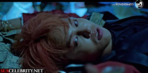 지드래곤 빅뱅 G Dragon having dirty sex with importunate hot fan ai pmv SexCelebrity