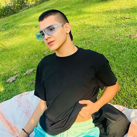 Kev Jenner Cam Model Free Live Sex Show Chat Stripchat