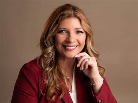 Tina Sue On Why Founders Win By The Wrong Scorecard