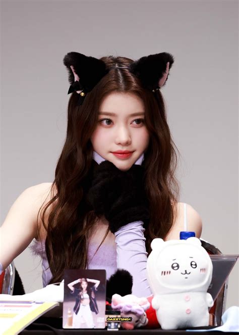 B ★ ⁵ On Twitter Beline