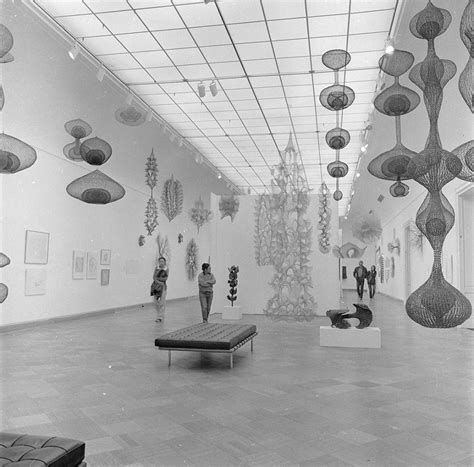 Ruth Asawa La Sculpture En Toute Légèreté