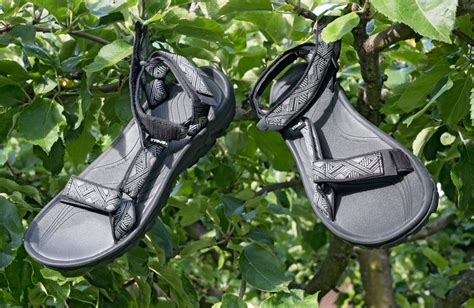 Teva Shoe Size Chart Are Teva Slippers Good The Shoe Box Nyc