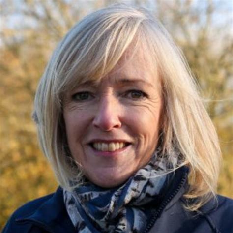 Ruth Cromie Wwt Conservation Programmes Directorate Research Profile