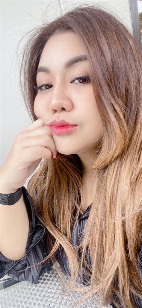 🌸x Bone🦏 แอคจริงผู้ติดตาม7แสน On Twitter ไม่ได้กินอาหารเข้าที่ รร ออกมาหากินข้างนอก อร่อย