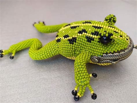 Frog Beaded Coin Purse Beaded Frog Olive Etsy Etsy Coin Purse Beaded