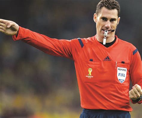 الأسترالي بنجامين جون حكما لمباراة الجيش وأهلي جدة جريدة لوسيل